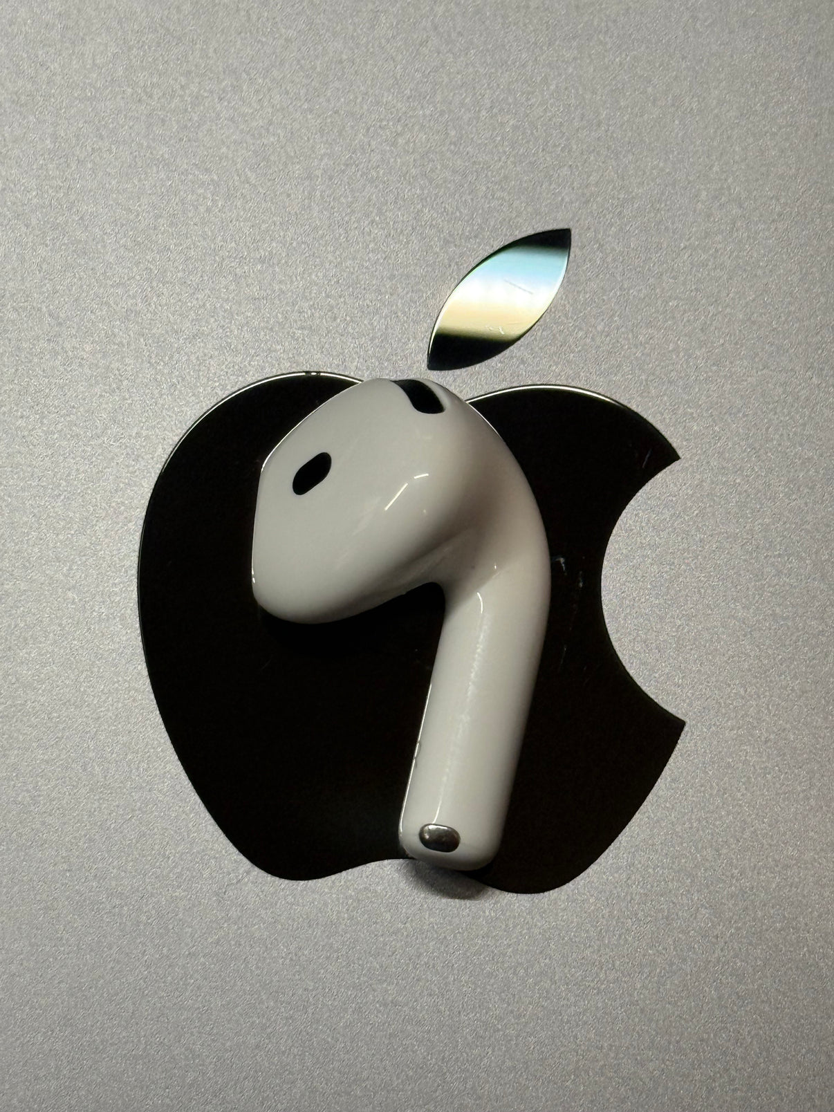 Genuine Apple AirPods 4th Gen (Right Side Only) Replacement - Model A3 ...